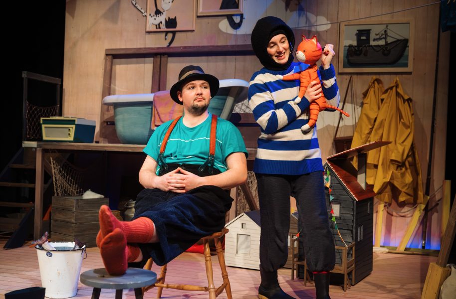 Young audience members share their reviews of heartwarming family show ...